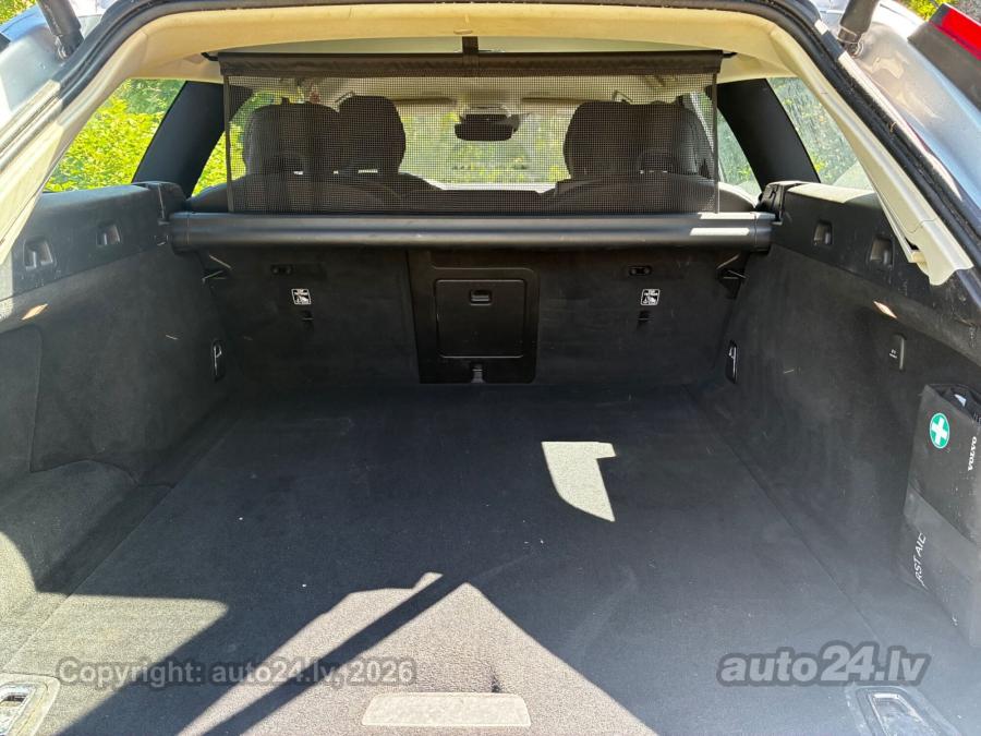 Pelēks Volvo V90 2021 Tallina, ar dzinēja tilpumu 2.00 L un nobraukumu 227 tūkst. km par 24499 €, foto 7 vietnē AUTOMOTO.COM.LV