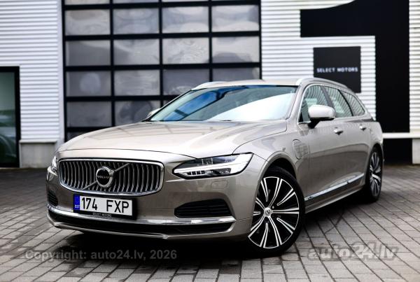 Grey Volvo V90 2021 in Tallinn, with an engine capacity of 2.00 L and mileage of 135 thousand km for 28900 €, photo 1 on AUTOMOTO.COM.LV