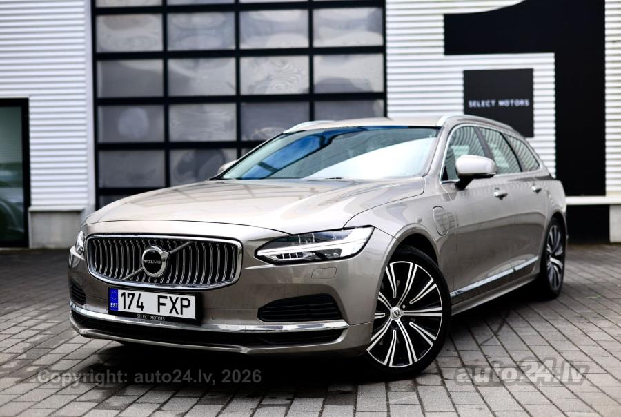 Pelēks Volvo V90 2021 Tallina, ar dzinēja tilpumu 2.00 L un nobraukumu 135 tūkst. km par 28900 €, foto 1 vietnē AUTOMOTO.COM.LV