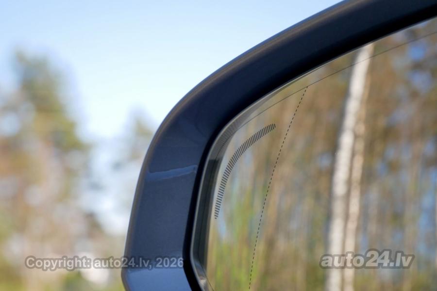 Pelēks Volvo V90 2021 Tallina, ar dzinēja tilpumu 2.00 L un nobraukumu 135 tūkst. km par 28900 €, foto 13 vietnē AUTOMOTO.COM.LV