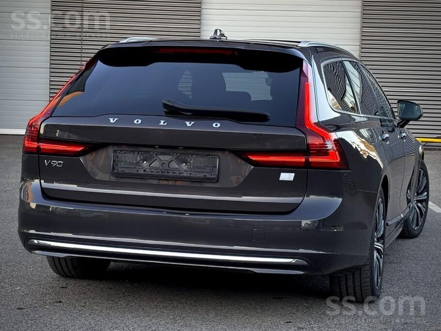 Pelēks Volvo V90 2021 Rīga, ar dzinēja tilpumu 2.00 L un nobraukumu 239 tūkst. km par 20500 €, foto 3 vietnē AUTOMOTO.COM.LV