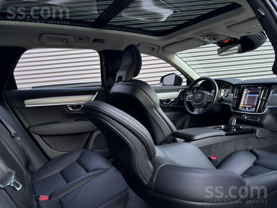 Pelēks Volvo V90 2021 Rīga, ar dzinēja tilpumu 2.00 L un nobraukumu 239 tūkst. km par 20500 €, foto 7 vietnē AUTOMOTO.COM.LV