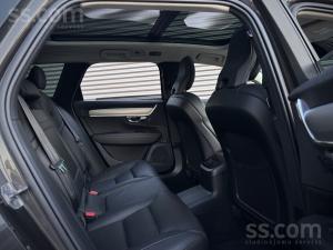 Pelēks Volvo V90 2021 Rīga, ar dzinēja tilpumu 2.00 L un nobraukumu 239 tūkst. km par 20500 €, foto 9 vietnē AUTOMOTO.COM.LV