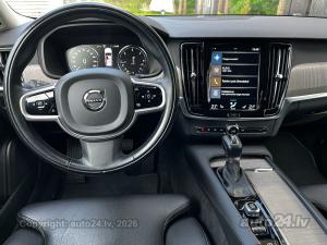 Grey Volvo V90 2021 in Tallinn, with an engine capacity of 2.00 L and mileage of 159 thousand km for 29900 €, photo 13 on AUTOMOTO.COM.LV