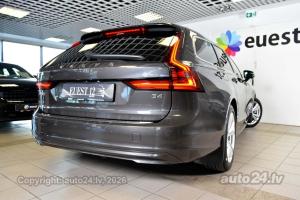 Grey Volvo V90 2021 in Tallinn, with an engine capacity of 2.00 L and mileage of 95 thousand km for 28990 €, photo 5 on AUTOMOTO.COM.LV