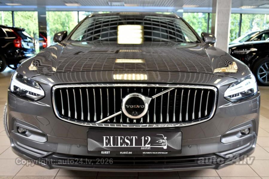 Grey Volvo V90 2021 in Tallinn, with an engine capacity of 2.00 L and mileage of 95 thousand km for 28990 €, photo 6 on AUTOMOTO.COM.LV