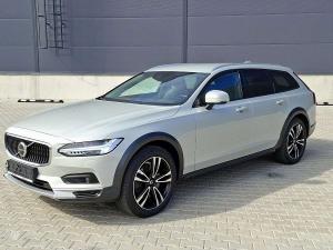 Pelēks Volvo V90 2021 Šauļi, ar dzinēja tilpumu 1.97 L un nobraukumu 175 tūkst. km par 24450 €, foto 3 vietnē AUTOMOTO.COM.LV