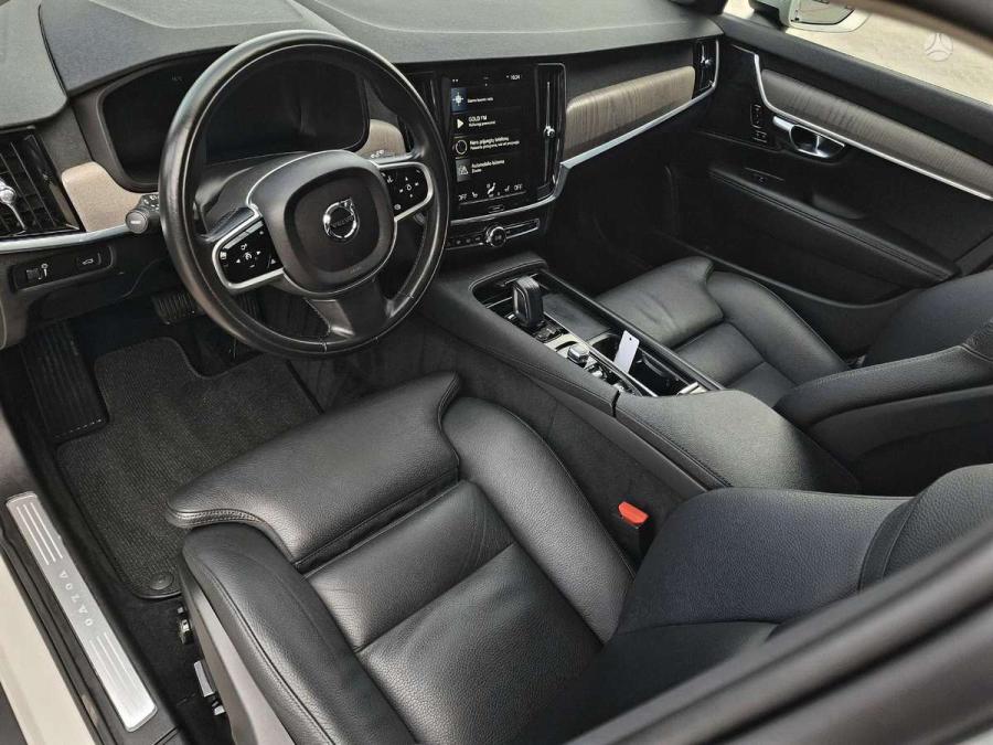 Pelēks Volvo V90 2021 Šauļi, ar dzinēja tilpumu 1.97 L un nobraukumu 175 tūkst. km par 24450 €, foto 13 vietnē AUTOMOTO.COM.LV