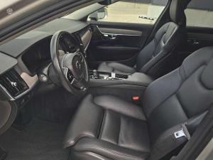 Pelēks Volvo V90 2021 Šauļi, ar dzinēja tilpumu 1.97 L un nobraukumu 175 tūkst. km par 24450 €, foto 16 vietnē AUTOMOTO.COM.LV