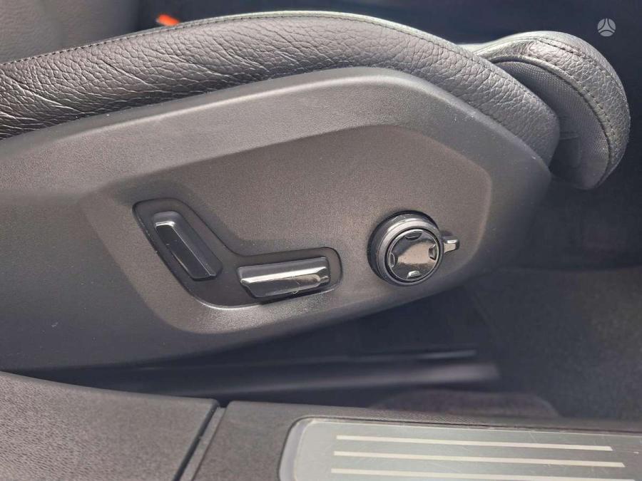 Pelēks Volvo V90 2021 Šauļi, ar dzinēja tilpumu 1.97 L un nobraukumu 175 tūkst. km par 24450 €, foto 19 vietnē AUTOMOTO.COM.LV