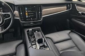 Pelēks Volvo V90 2021 Šauļi, ar dzinēja tilpumu 1.97 L un nobraukumu 175 tūkst. km par 24450 €, foto 31 vietnē AUTOMOTO.COM.LV