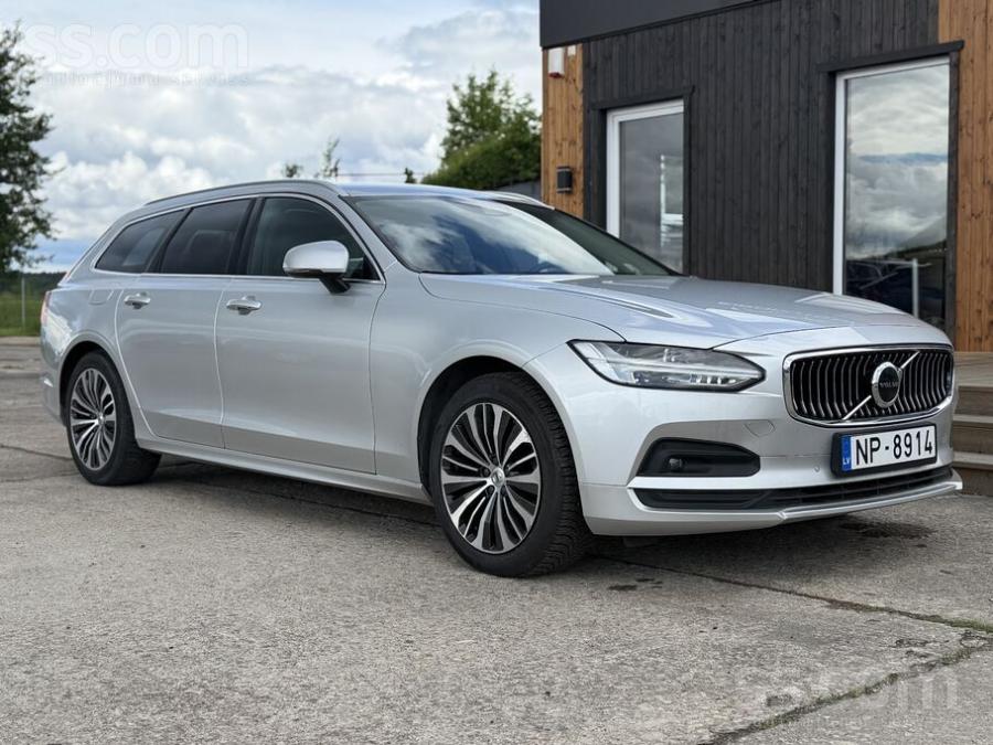 Pelēks Volvo V90 2021 Rīga, ar dzinēja tilpumu 2.00 L un nobraukumu 82 tūkst. km par 23950 €, foto 1 vietnē AUTOMOTO.COM.LV