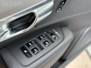 Pelēks Volvo V90 2021 Rīga, ar dzinēja tilpumu 2.00 L un nobraukumu 82 tūkst. km par 23950 €, foto 6 vietnē AUTOMOTO.COM.LV