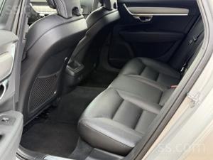 Pelēks Volvo V90 2021 Rīga, ar dzinēja tilpumu 2.00 L un nobraukumu 82 tūkst. km par 23950 €, foto 16 vietnē AUTOMOTO.COM.LV