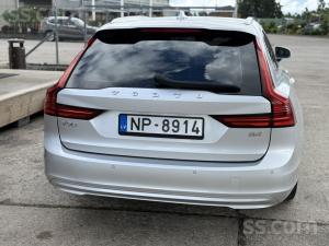 Pelēks Volvo V90 2021 Rīga, ar dzinēja tilpumu 2.00 L un nobraukumu 82 tūkst. km par 23950 €, foto 22 vietnē AUTOMOTO.COM.LV