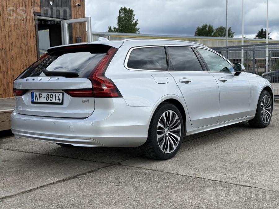 Pelēks Volvo V90 2021 Rīga, ar dzinēja tilpumu 2.00 L un nobraukumu 82 tūkst. km par 23950 €, foto 23 vietnē AUTOMOTO.COM.LV