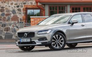 Pelēks Volvo V90 2021 Tallina, ar dzinēja tilpumu 2.00 L un nobraukumu 120 tūkst. km par 34500 €, foto 3 vietnē AUTOMOTO.COM.LV