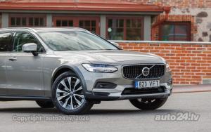 Pelēks Volvo V90 2021 Tallina, ar dzinēja tilpumu 2.00 L un nobraukumu 120 tūkst. km par 34500 €, foto 6 vietnē AUTOMOTO.COM.LV
