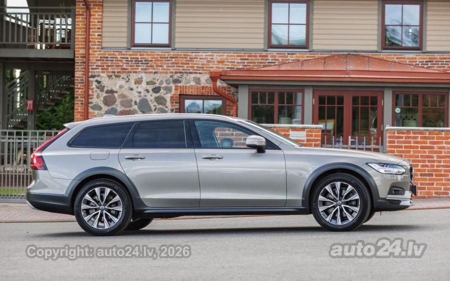 Pelēks Volvo V90 2021 Tallina, ar dzinēja tilpumu 2.00 L un nobraukumu 120 tūkst. km par 34500 €, foto 7 vietnē AUTOMOTO.COM.LV
