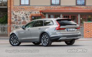 Pelēks Volvo V90 2021 Tallina, ar dzinēja tilpumu 2.00 L un nobraukumu 120 tūkst. km par 34500 €, foto 9 vietnē AUTOMOTO.COM.LV