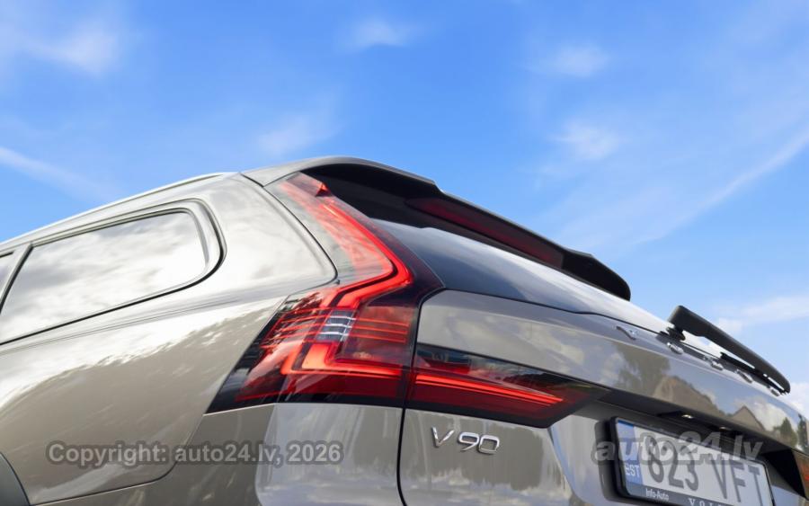 Pelēks Volvo V90 2021 Tallina, ar dzinēja tilpumu 2.00 L un nobraukumu 120 tūkst. km par 34500 €, foto 11 vietnē AUTOMOTO.COM.LV