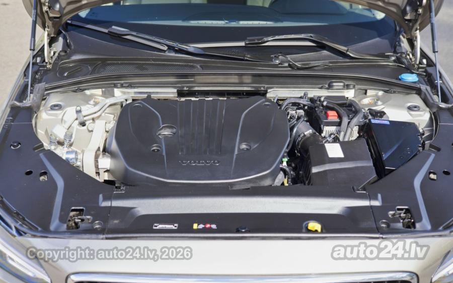 Pelēks Volvo V90 2021 Tallina, ar dzinēja tilpumu 2.00 L un nobraukumu 120 tūkst. km par 34500 €, foto 30 vietnē AUTOMOTO.COM.LV