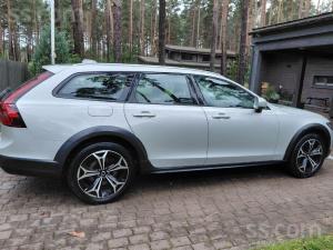 Grey Volvo V90 2021 in Riga, with an engine capacity of 2.00 L and mileage of 157 thousand km for 25900 €, photo  on AUTOMOTO.COM.LV