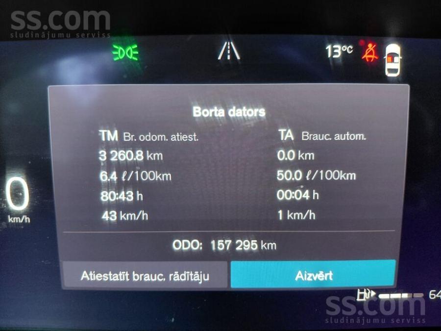 Grey Volvo V90 2021 in Riga, with an engine capacity of 2.00 L and mileage of 157 thousand km for 25900 €, photo 11 on AUTOMOTO.COM.LV