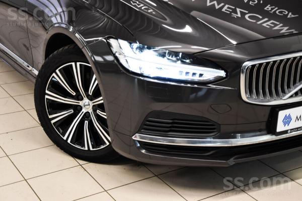 Pelēks Volvo V90 2021 Rīga, ar dzinēja tilpumu 2.00 L un nobraukumu 184 tūkst. km par 19990 €, foto 10 vietnē AUTOMOTO.COM.LV