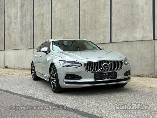 Grey Volvo V90 2021 in Tartu, with an engine capacity of 2.00 L and mileage of 162 thousand km for 29990 €, photo 1 on AUTOMOTO.COM.LV