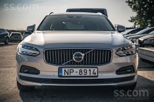 Pelēks Volvo V90 2021 Rīga, ar dzinēja tilpumu 2.00 L un nobraukumu 82 tūkst. km par 23500 €, foto 3 vietnē AUTOMOTO.COM.LV