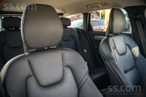 Pelēks Volvo V90 2021 Rīga, ar dzinēja tilpumu 2.00 L un nobraukumu 82 tūkst. km par 23500 €, foto 18 vietnē AUTOMOTO.COM.LV