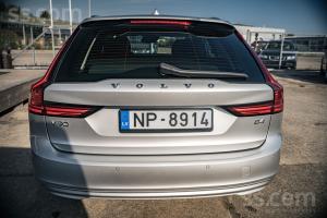 Pelēks Volvo V90 2021 Rīga, ar dzinēja tilpumu 2.00 L un nobraukumu 82 tūkst. km par 23500 €, foto 22 vietnē AUTOMOTO.COM.LV