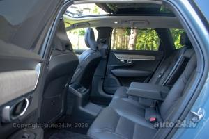 Pelēks Volvo V90 2022 Tallina, ar dzinēja tilpumu 2.00 L un nobraukumu 111 tūkst. km par 39990 €, foto 5 vietnē AUTOMOTO.COM.LV