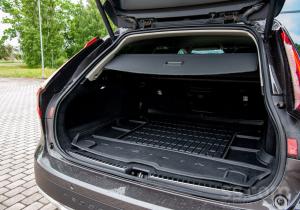 Grey Volvo V90 2022 in Cesis, with an engine capacity of 2.00 L and mileage of 106 thousand km for 31950 €, photo 15 on AUTOMOTO.COM.LV