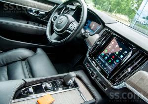 Grey Volvo V90 2022 in Cesis, with an engine capacity of 2.00 L and mileage of 106 thousand km for 31950 €, photo 24 on AUTOMOTO.COM.LV