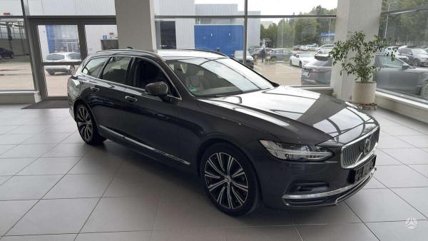 Pelēks Volvo V90 2022 Marijampole, ar dzinēja tilpumu 1.97 L un nobraukumu 222 tūkst. km par 20999 €, foto 8 vietnē AUTOMOTO.COM.LV