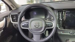 Grey Volvo V90 2022 in Marijampole, with an engine capacity of 1.97 L and mileage of 222 thousand km for 20999 €, photo 10 on AUTOMOTO.COM.LV