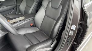 Grey Volvo V90 2022 in Marijampole, with an engine capacity of 1.97 L and mileage of 222 thousand km for 20999 €, photo 12 on AUTOMOTO.COM.LV