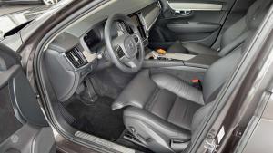 Grey Volvo V90 2022 in Marijampole, with an engine capacity of 1.97 L and mileage of 222 thousand km for 20999 €, photo 13 on AUTOMOTO.COM.LV