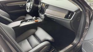Grey Volvo V90 2022 in Marijampole, with an engine capacity of 1.97 L and mileage of 222 thousand km for 20999 €, photo 14 on AUTOMOTO.COM.LV