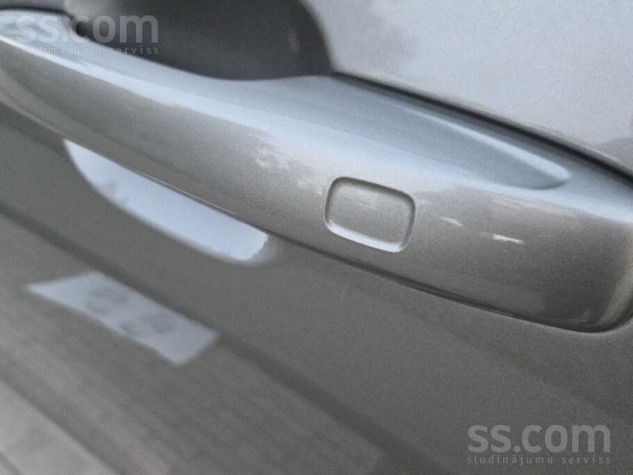 Grey Volvo V90 2022 in Jurmala, with an engine capacity of 2.00 L and mileage of 250 thousand km for 21990 €, photo 26 on AUTOMOTO.COM.LV