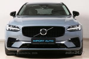 Pelēks Volvo V90 2023 Pērnava, ar dzinēja tilpumu 2.00 L un nobraukumu 50 tūkst. km par 44990 €, foto 3 vietnē AUTOMOTO.COM.LV