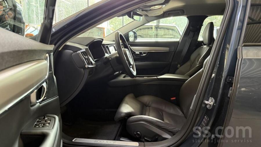 Pelēks Volvo V90 2023 Rīga, ar dzinēja tilpumu 2.00 L un nobraukumu 139 tūkst. km par 33900 €, foto 11 vietnē AUTOMOTO.COM.LV