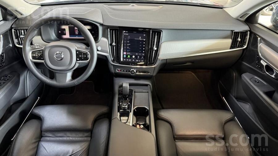 Pelēks Volvo V90 2023 Rīga, ar dzinēja tilpumu 2.00 L un nobraukumu 139 tūkst. km par 33900 €, foto 18 vietnē AUTOMOTO.COM.LV