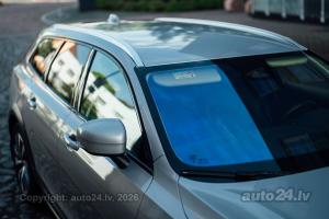Pelēks Volvo V90 2023 Tallina, ar dzinēja tilpumu 2.00 L un nobraukumu 120 tūkst. km par 44000 €, foto 6 vietnē AUTOMOTO.COM.LV