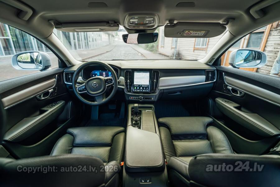 Pelēks Volvo V90 2023 Tallina, ar dzinēja tilpumu 2.00 L un nobraukumu 120 tūkst. km par 44000 €, foto 8 vietnē AUTOMOTO.COM.LV