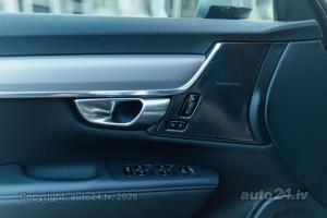 Pelēks Volvo V90 2023 Tallina, ar dzinēja tilpumu 2.00 L un nobraukumu 120 tūkst. km par 44000 €, foto 13 vietnē AUTOMOTO.COM.LV
