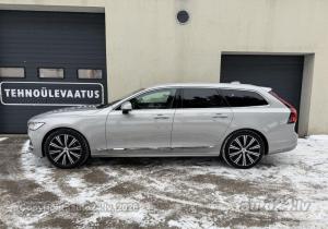 Pelēks Volvo V90 2024 Pērnava, ar dzinēja tilpumu 2.00 L un nobraukumu 144 tūkst. km par 35990 €, foto 2 vietnē AUTOMOTO.COM.LV