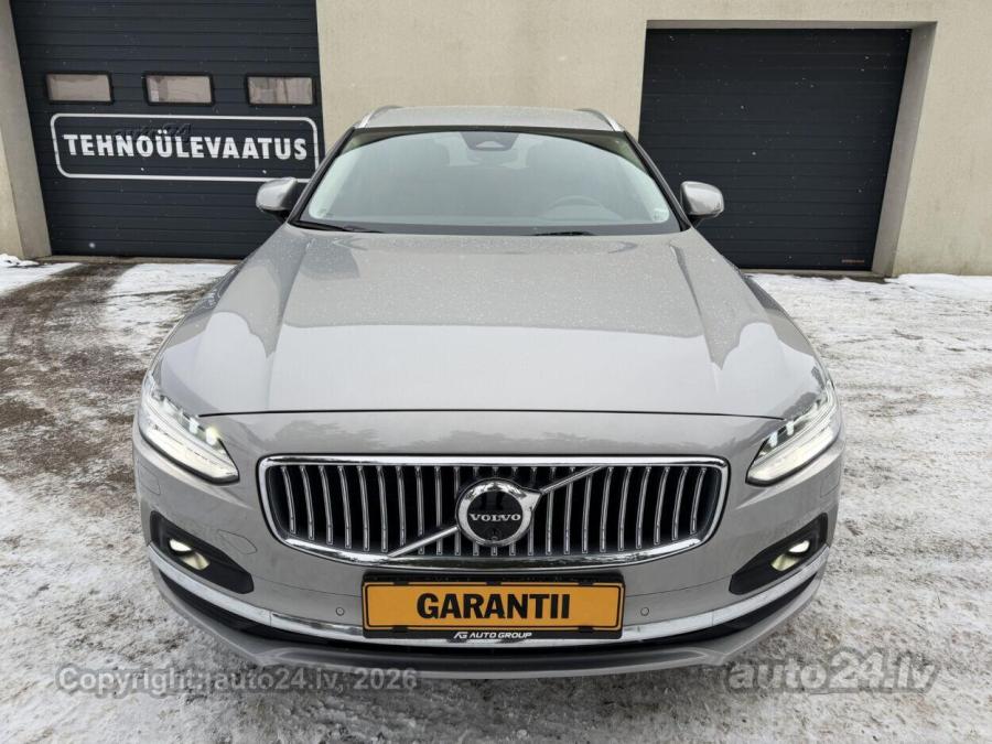 Pelēks Volvo V90 2024 Pērnava, ar dzinēja tilpumu 2.00 L un nobraukumu 144 tūkst. km par 35990 €, foto 5 vietnē AUTOMOTO.COM.LV